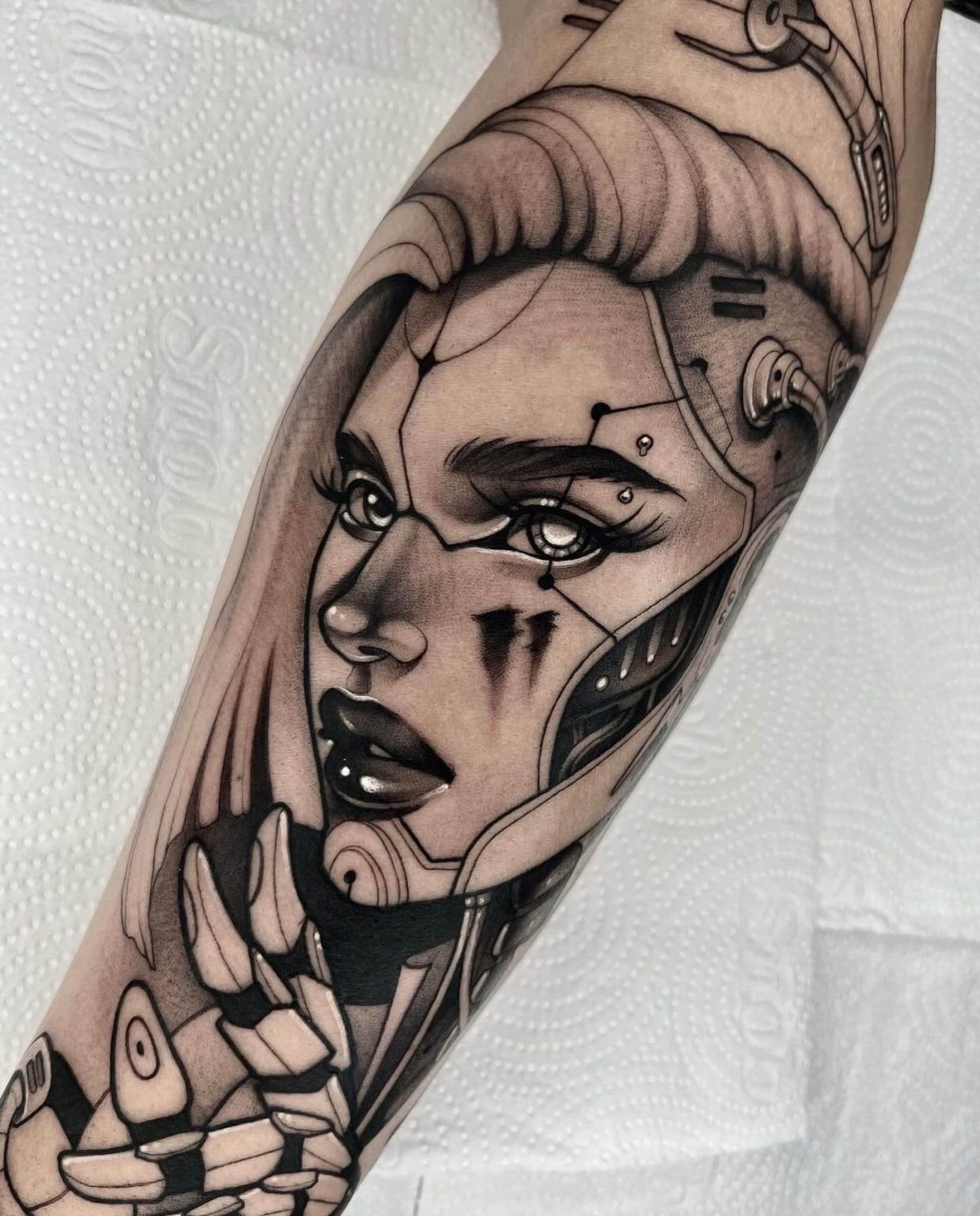 Blackwork Tattoo Style: Bold Designs, Techniques, and Inspiration